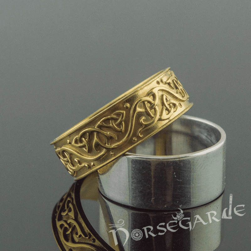 Handcrafted Urnes Art Ornamental Band - Gold Viking Ring